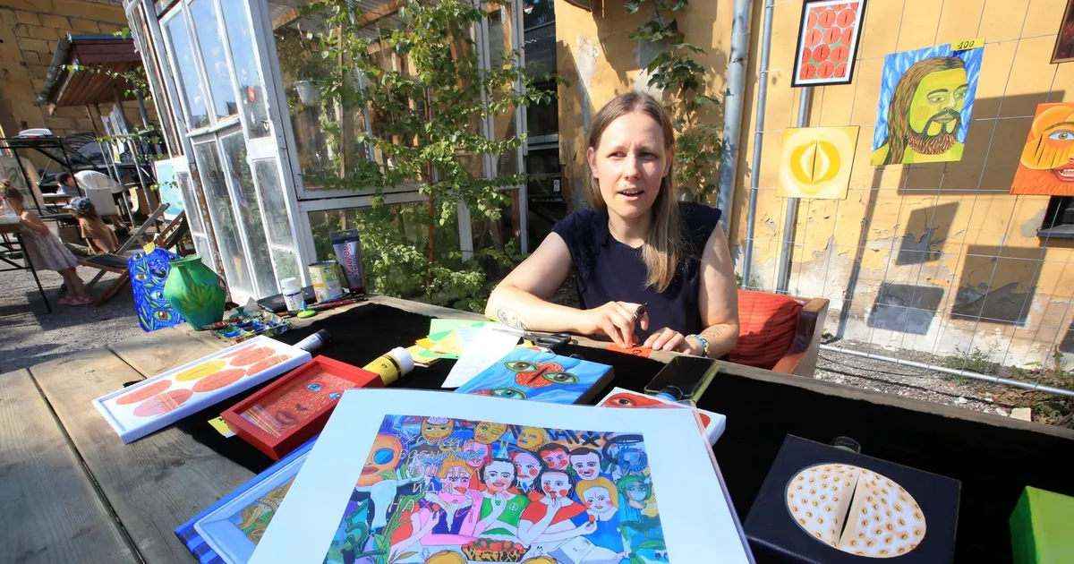 Naivist Kairo on oma kunsti müügiga annetanud Ukrainale üle 6000 euro