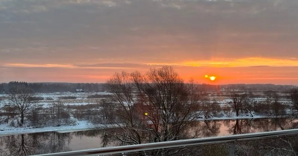 LUGEJA FOTOD Täna hommikul oli Tartus taevas mitu päikest