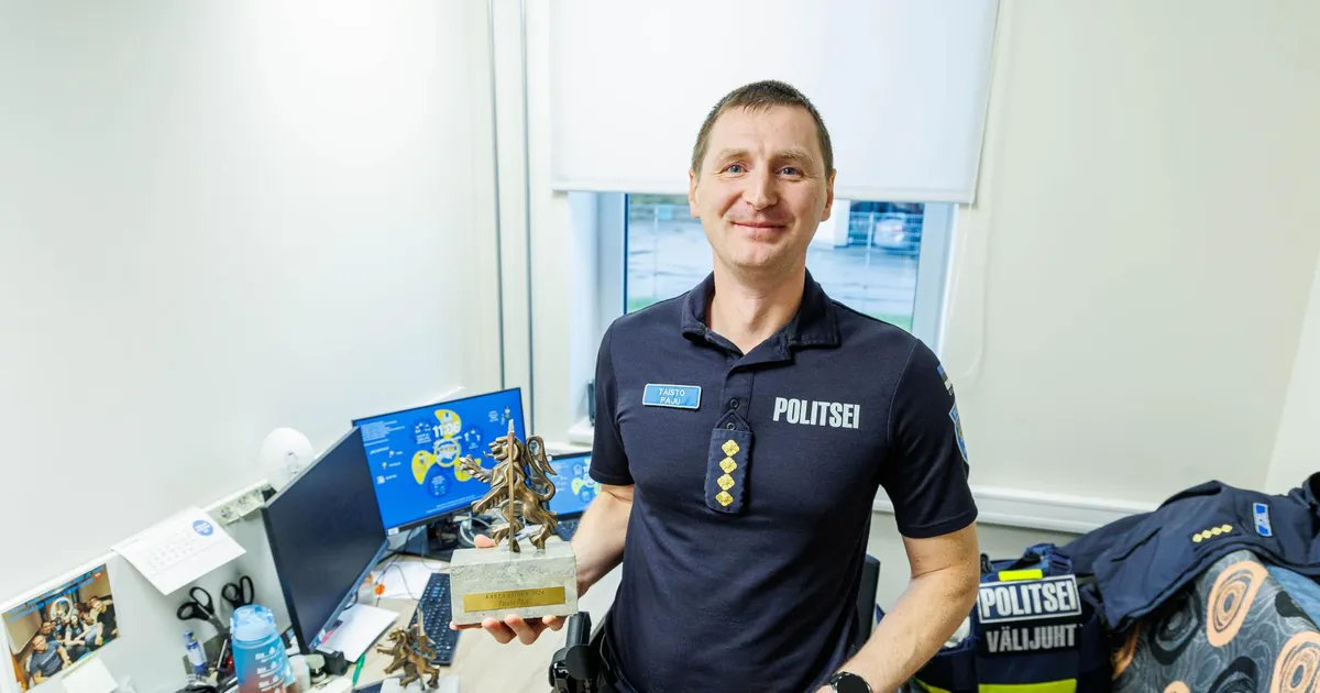 «Ma tulen alati vilega tööle.» Võru patrullide pealik ihkab laua tagant ...