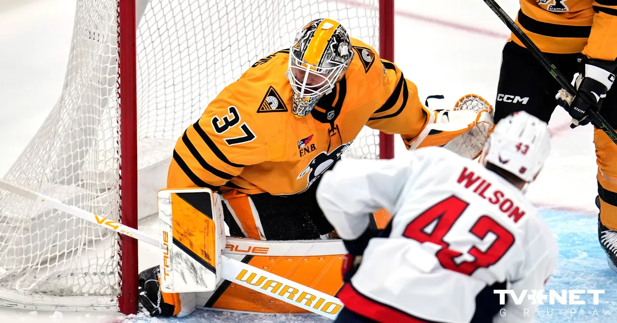 "Penguins" uzvarā pār "Capitals" Šilovs atvaira 28 metienus