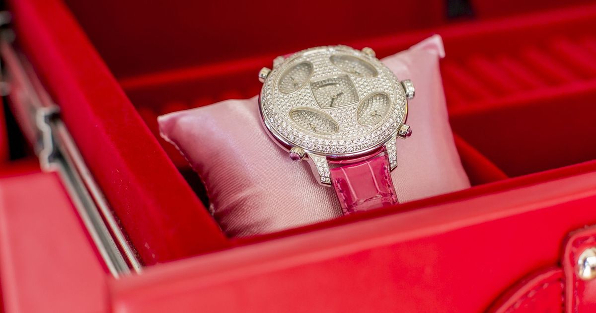 Жизнь в розовом цвете: изюминкой дня рождения Glanz & Glamuur стали ...