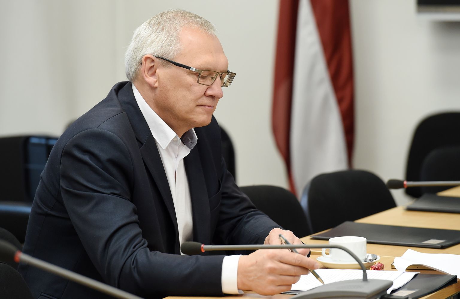 Bauskas novads ir uzsācis ar apbedījumiem nesaistītu padomju laika ...