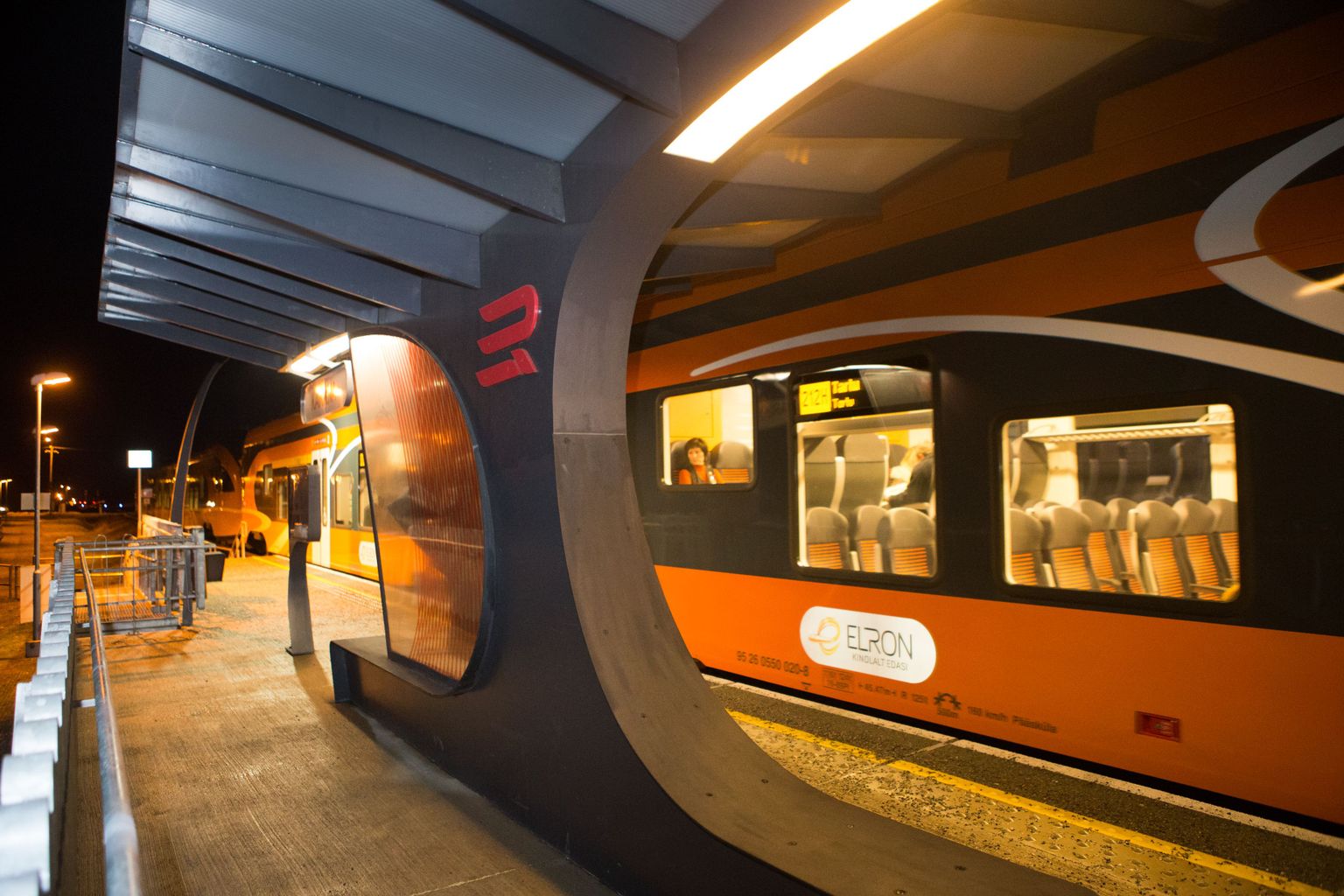 Elron начнет обучать машинистов - Эстония - Rus.Postimees.ee