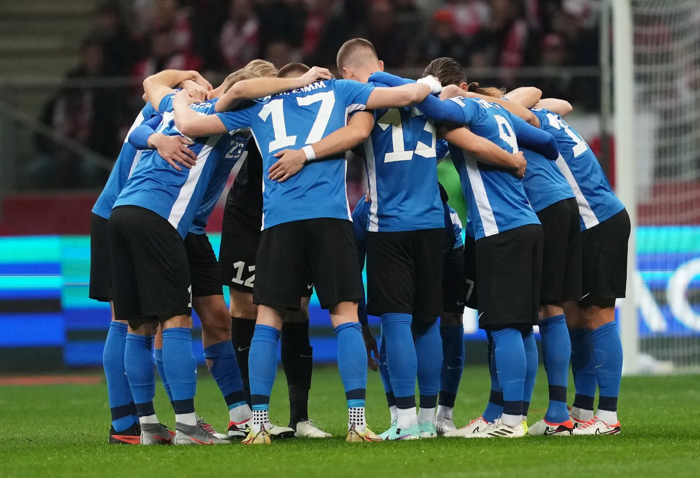 Kaitseväelased pääsevad tasuta vutimänge vaatama