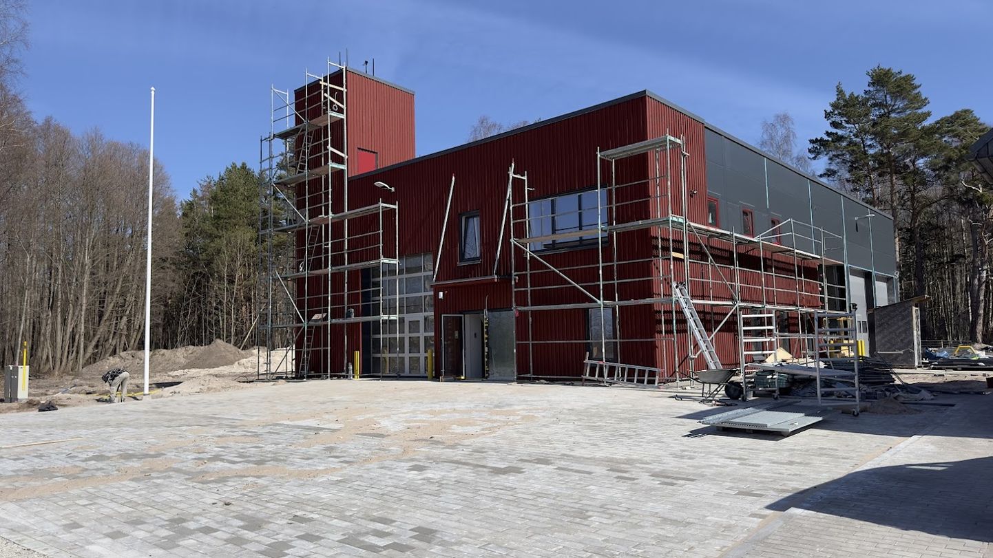 FOTOD Ruhnu uude uhkesse päästekomandosse tuleb ka saun, jõusaal ja ...