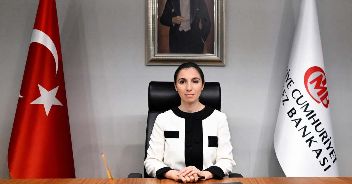 Главе ЦБ пришлось вернуться к родителями из-за головокружительной аренды