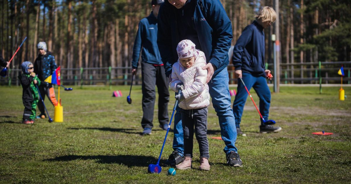 GALERII Ilus ilm ja kogu pere liikumispäev meelitasid rahva Jõulumäele