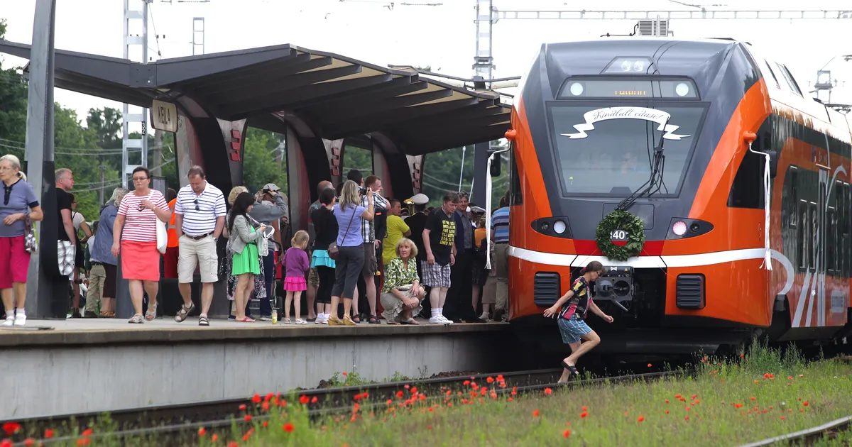 Editorial: welcome back, train frenzy!