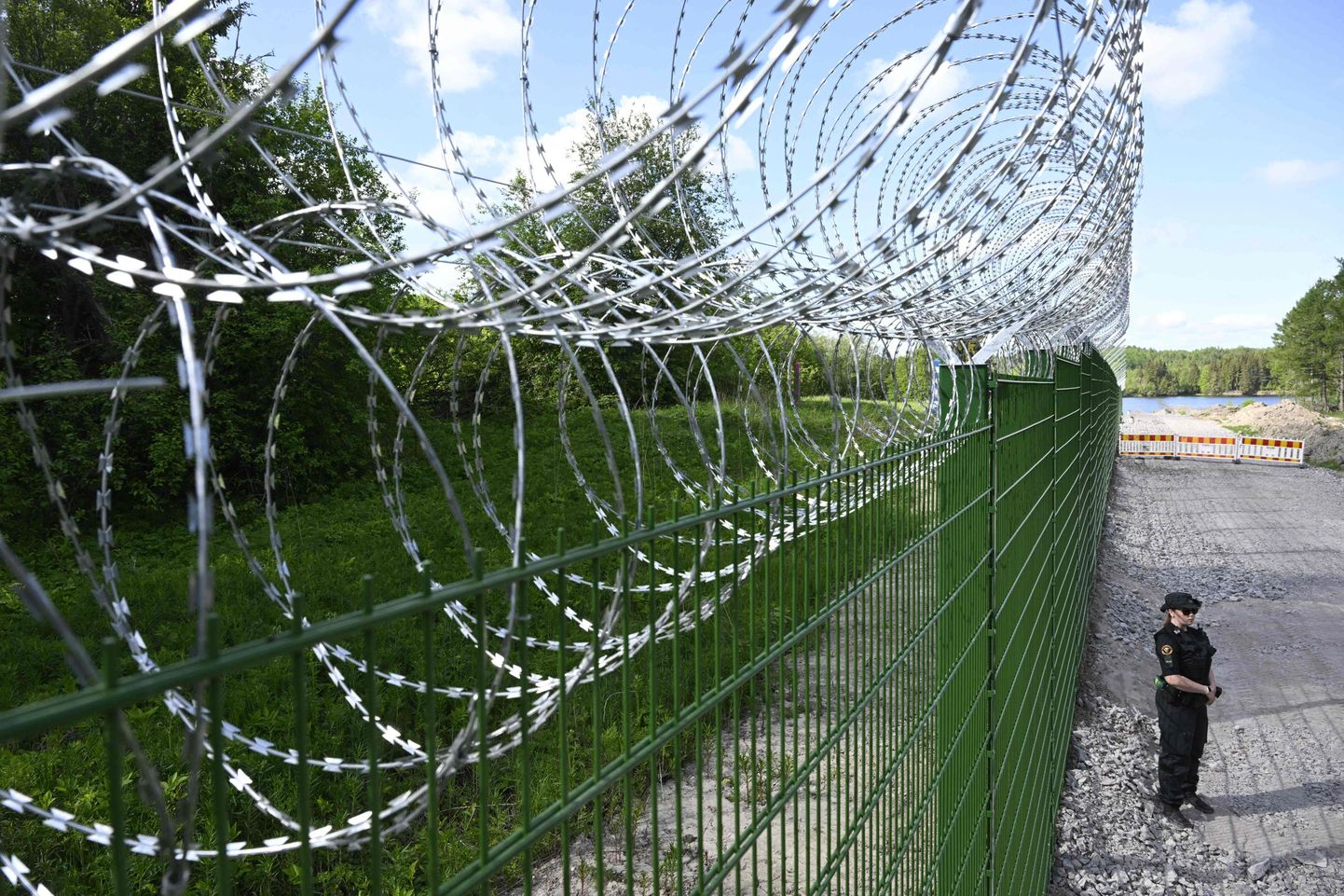 Soome minister: Venemaa ei ole veel vägesid Soome piirile nihutanud