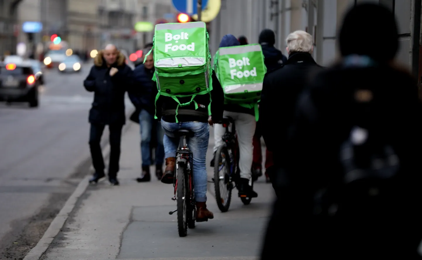 "Bolt Food" un "Wolt" pakalpojumi Latvijā kļūst aizvien pieprasītāki