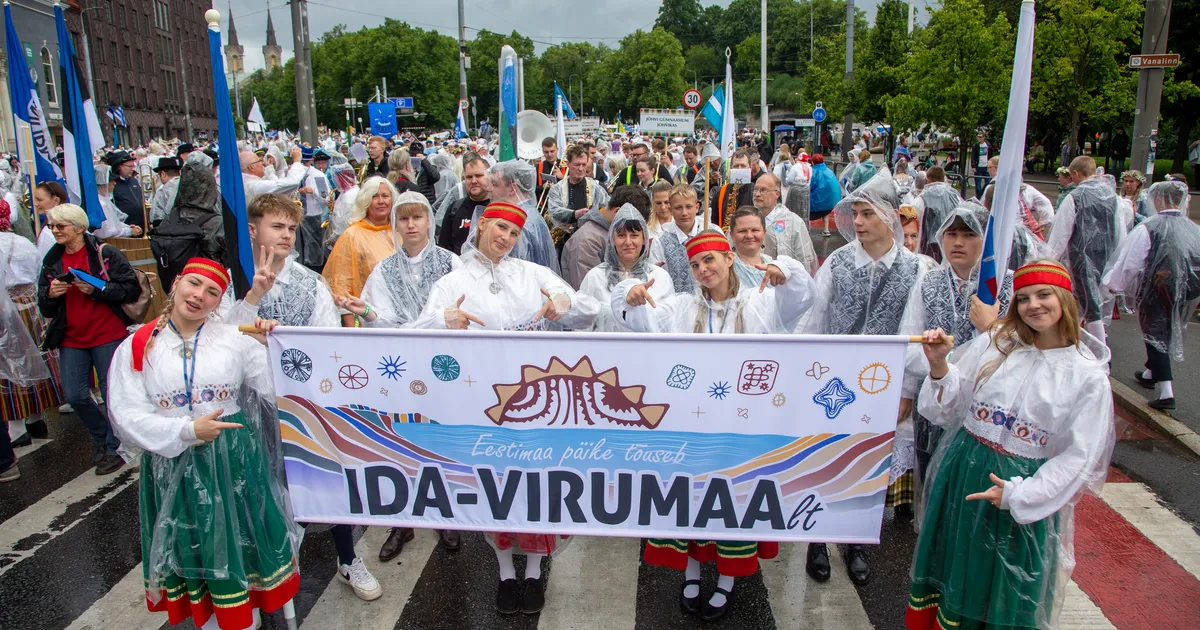 VIDEO JA PILDIGALERII Üle tuhande Ida-Virumaa laulja, tantsija ja ...