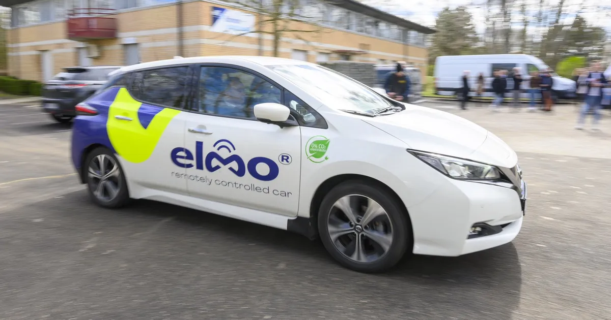 PILDID Elmo kaugjuhitav auto püüdis pilke Pariisi liikuvusmessil ...